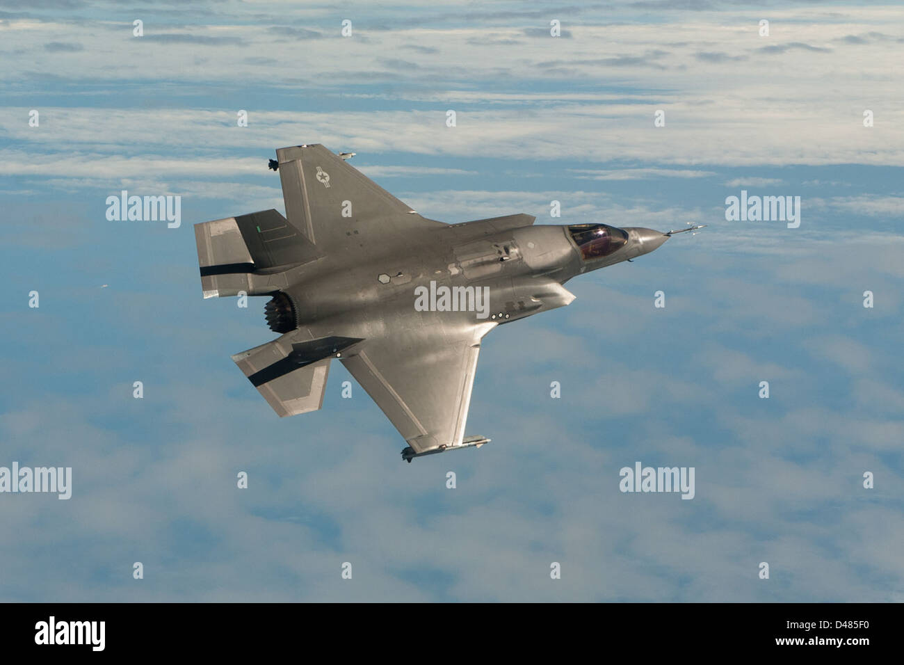 An F-35B Lightning II Joint Strike Fighter (JSF) performs test flights ...