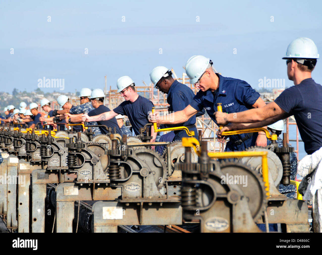 Steam catapult hi-res stock photography and images - Alamy