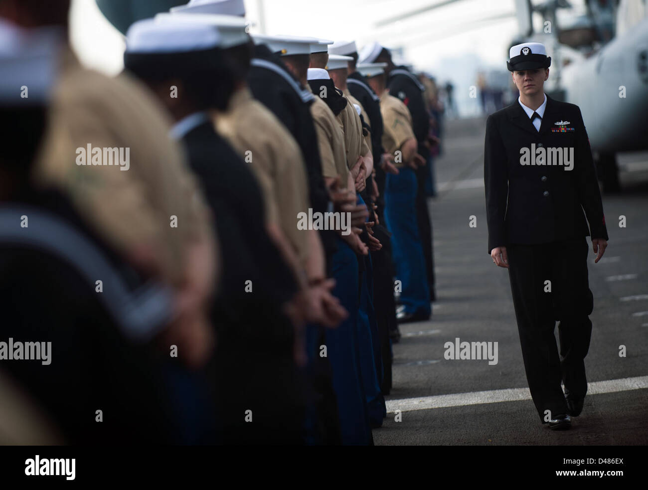 Manning rails hi-res stock photography and images - Alamy