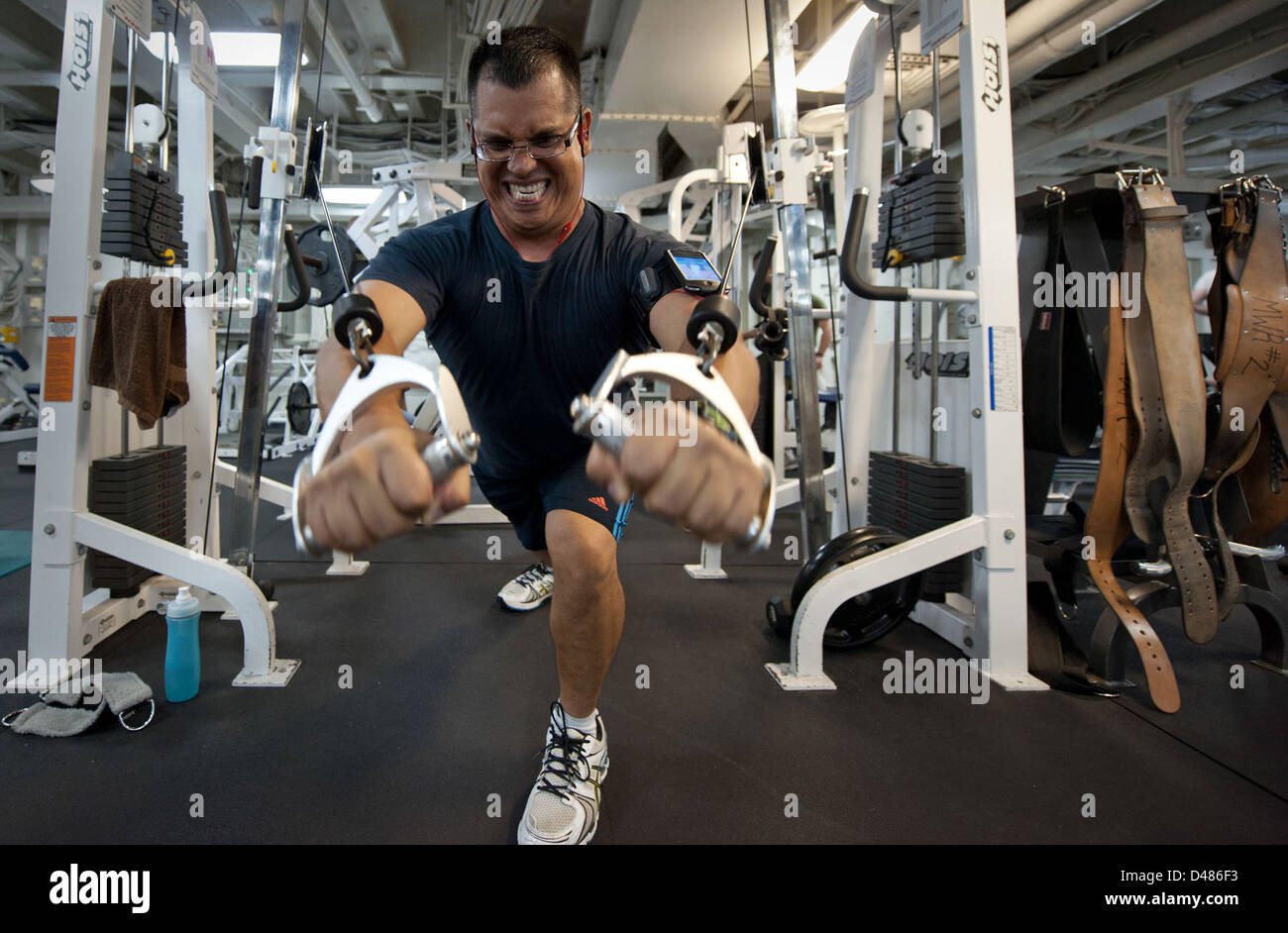 Subic bay u s navy hi-res stock photography and images - Alamy