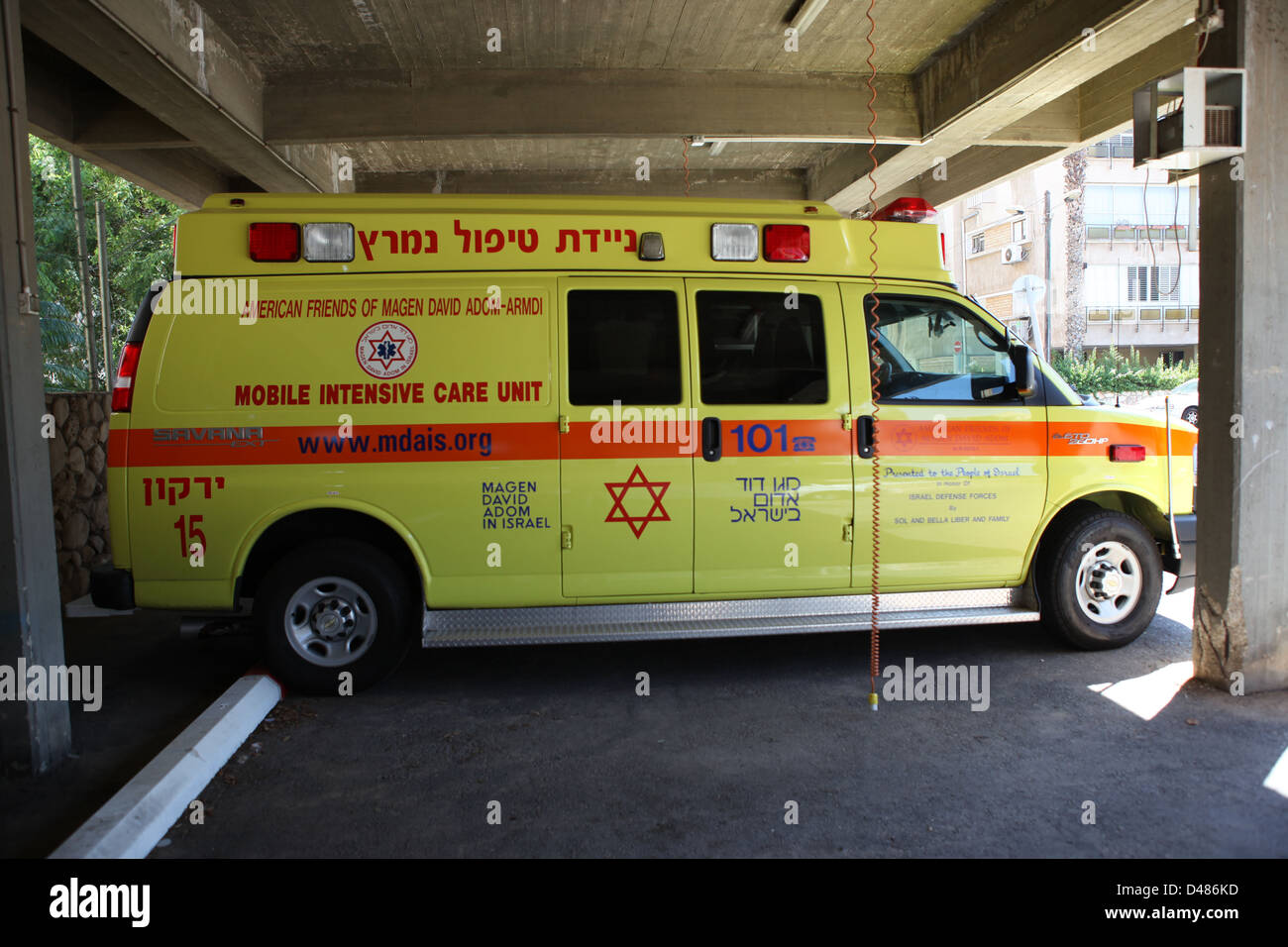 Magen David Adom Ambulance, Mobile intensive care unit Stock Photo - Alamy