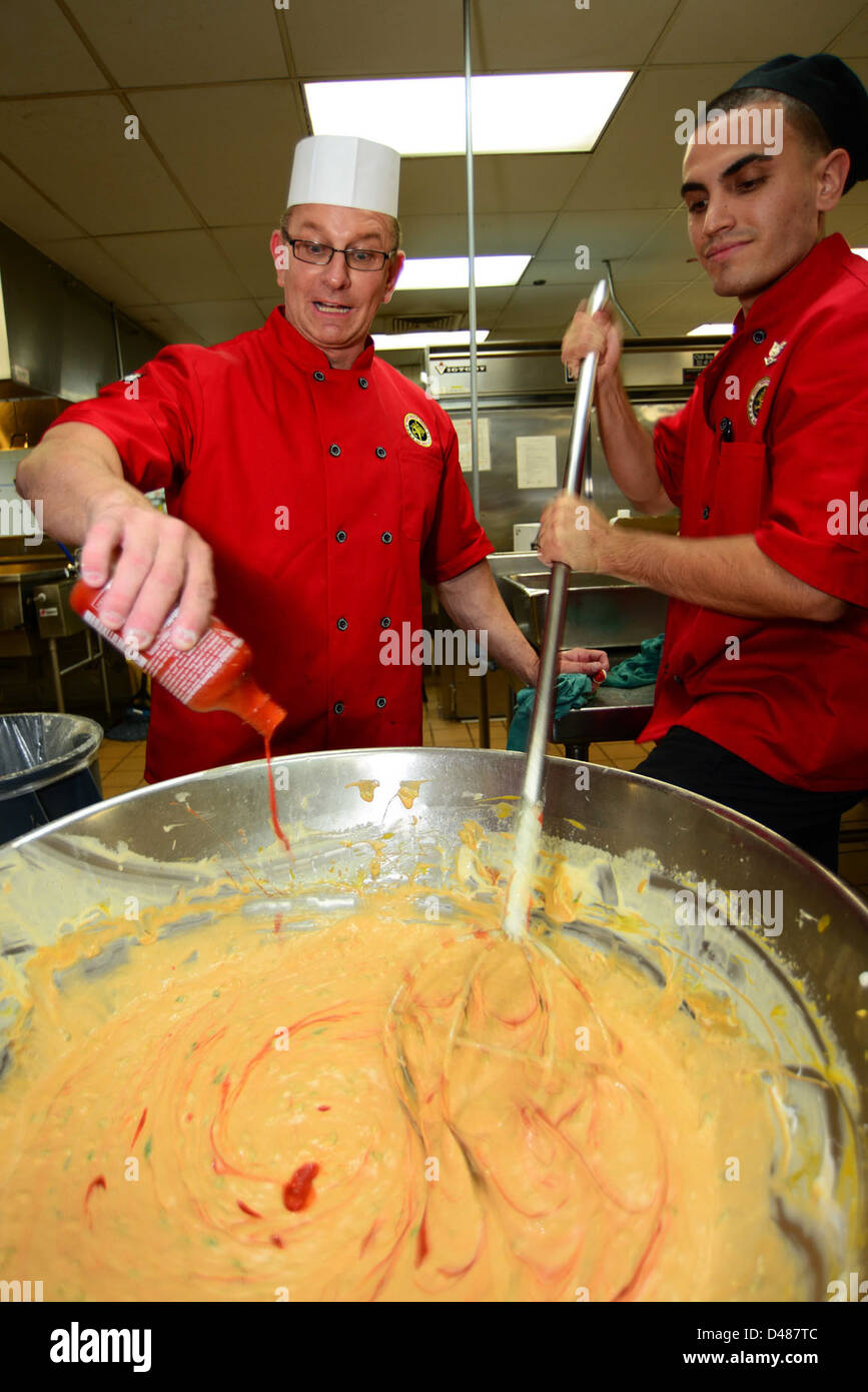 Robert irvine hi-res stock photography and images - Alamy