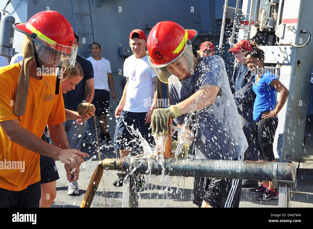 Junior officers from the U.S. Navy participate in the Damage Control ...