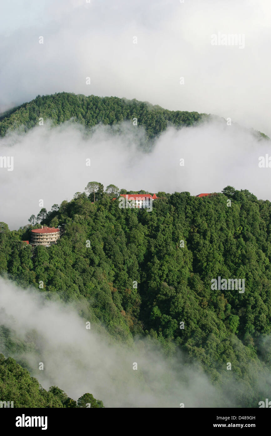 Dehradun doon valley hi-res stock photography and images - Alamy