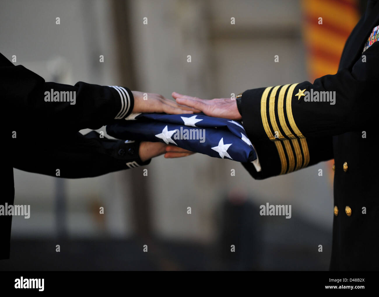 U s navy sailor hands hi-res stock photography and images - Alamy