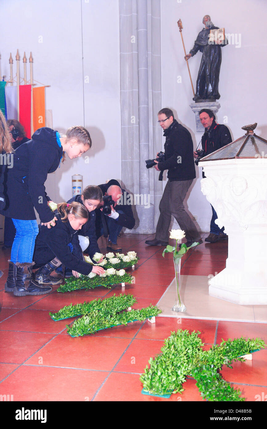 Joseph ratzinger professor hi-res stock photography and images - Alamy