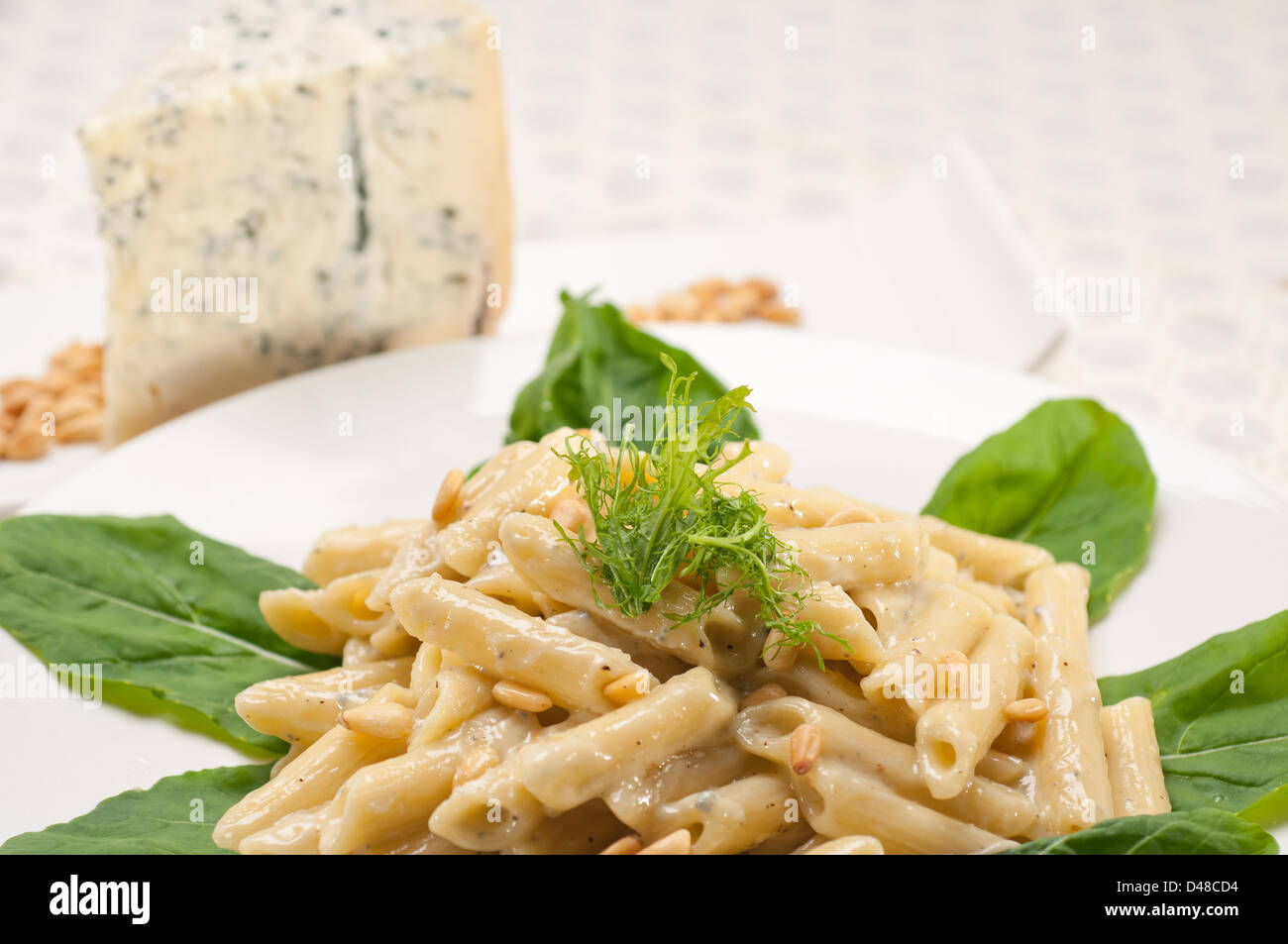 Pasta pine nuts hi-res stock photography and images - Alamy
