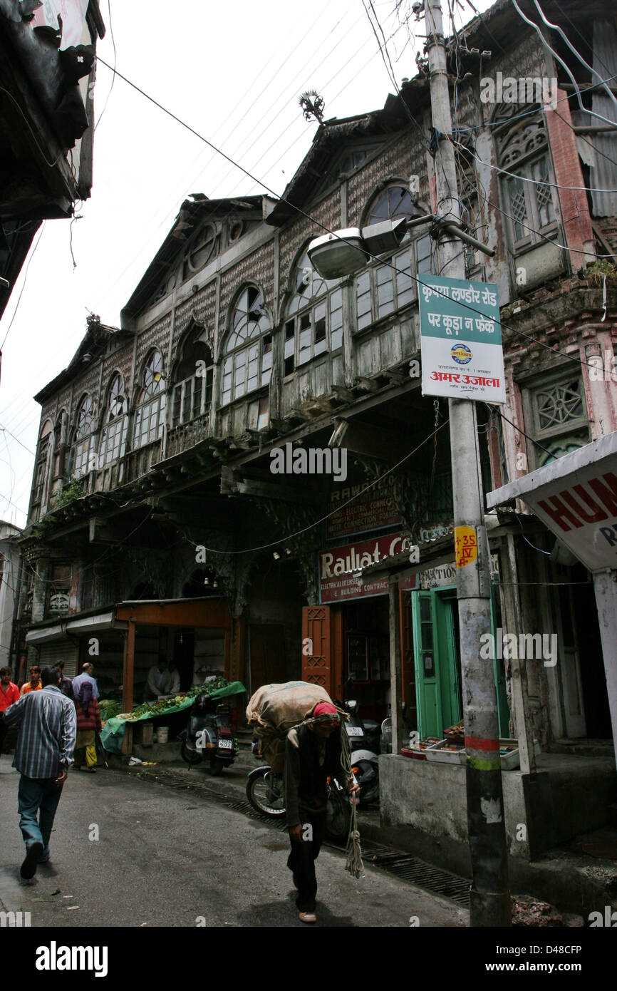 Old shop house on Kulri Bazaar, Landour Stock Photo - Alamy