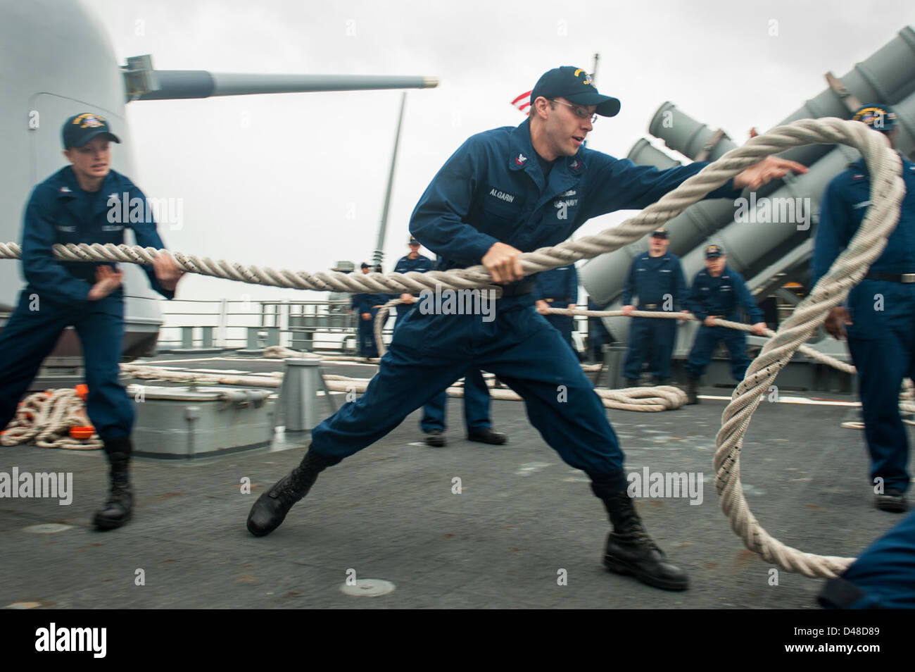 Middle eastern sailors hi-res stock photography and images - Alamy