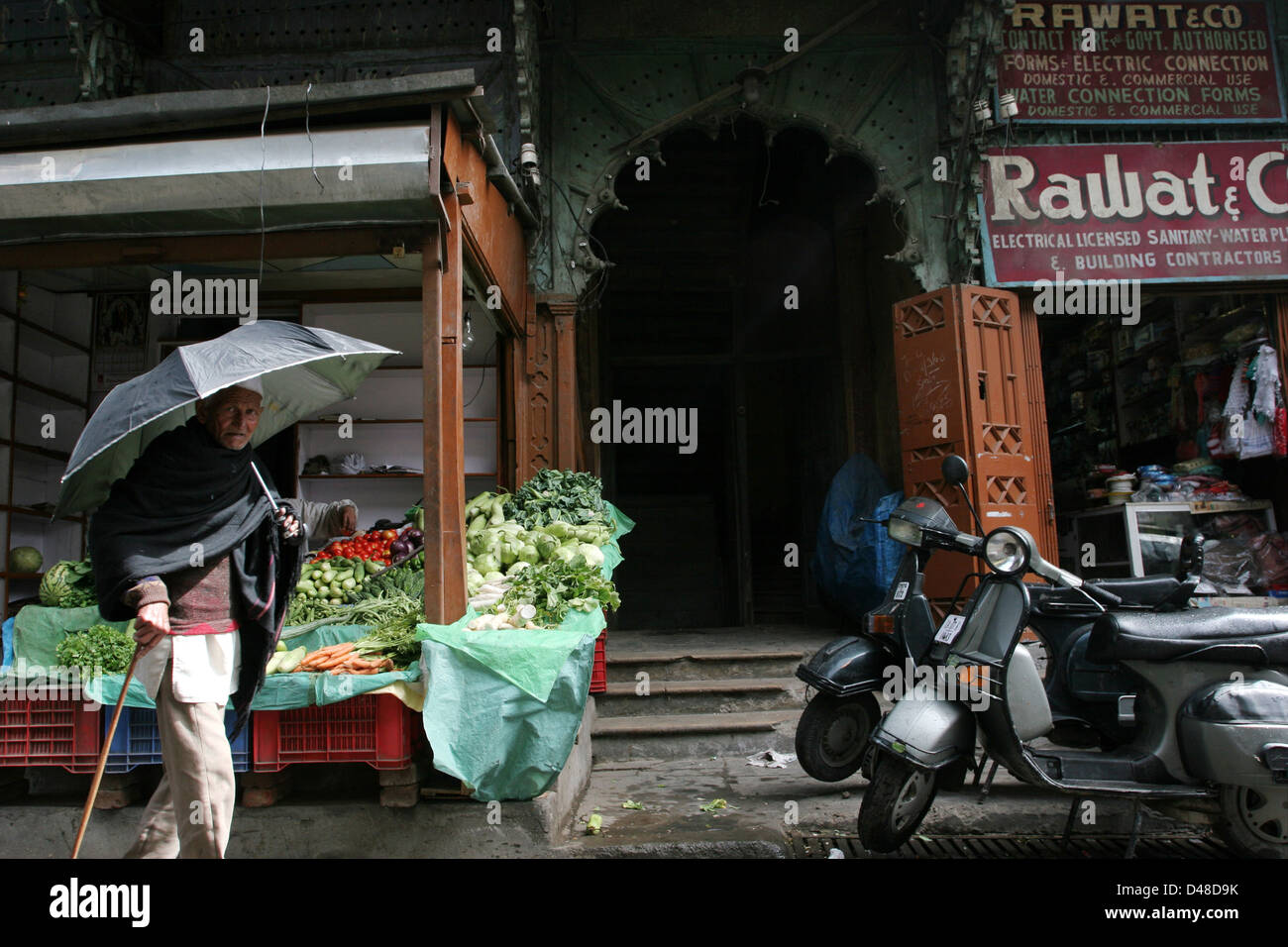 Kulri Bazaar, Landour Stock Photo - Alamy