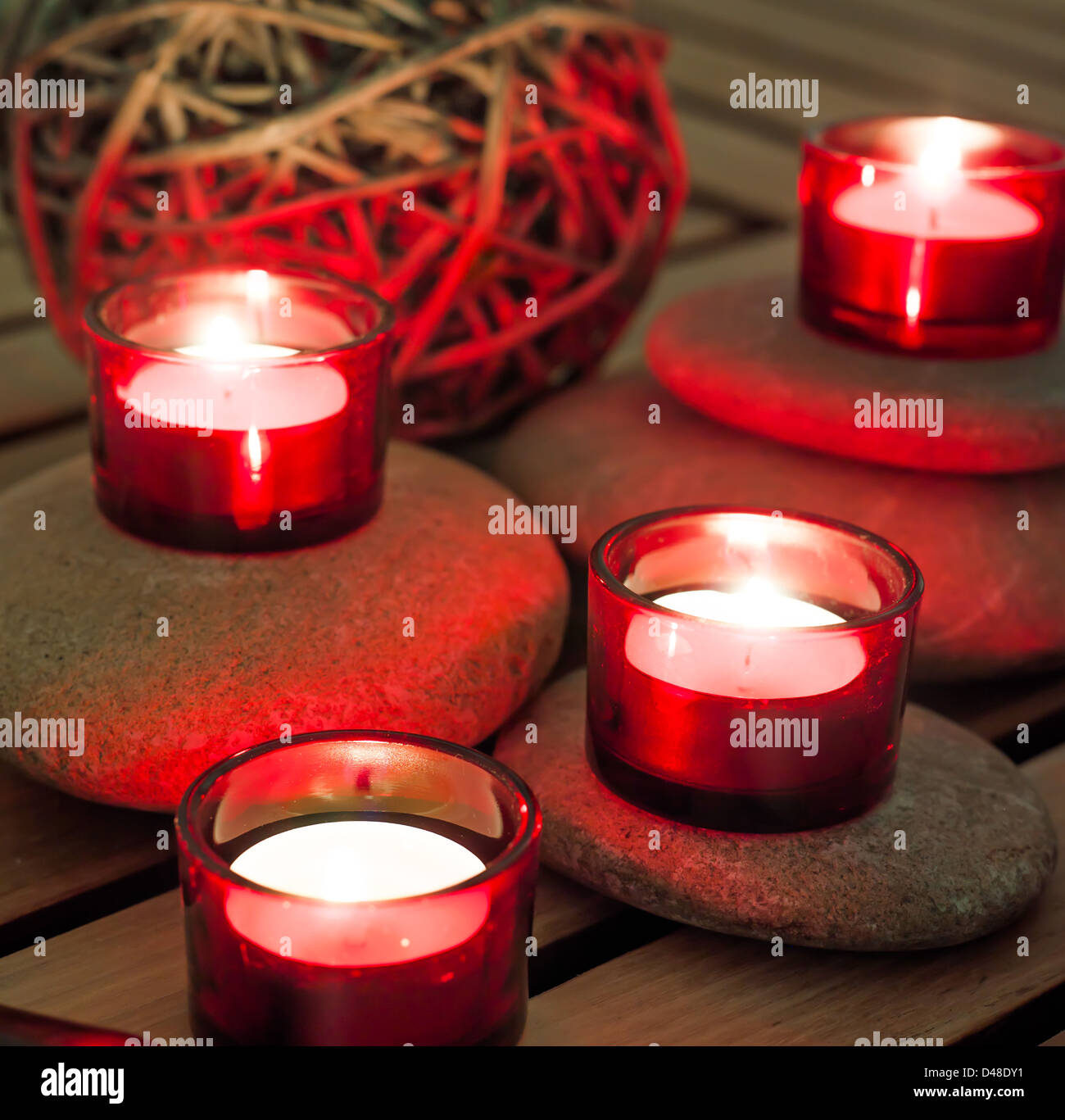 stone and candlelight setting at the spa Stock Photo - Alamy