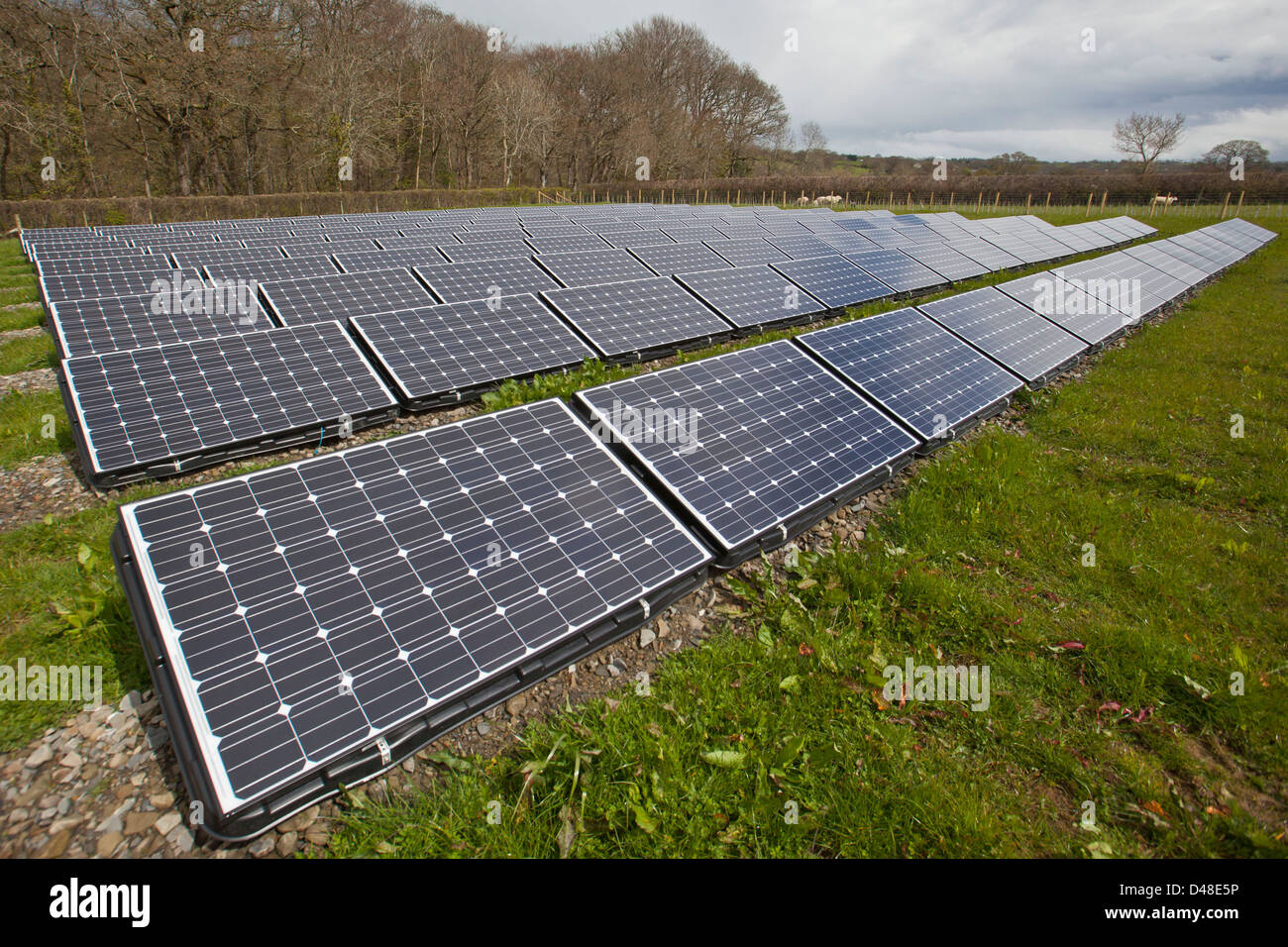 Panels hi-res stock photography and images - Alamy