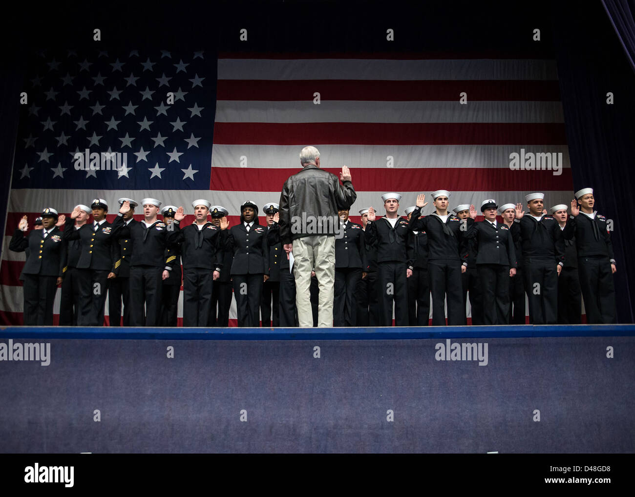 SECNAV reenlists 23 Sailors in Washington Stock Photo - Alamy