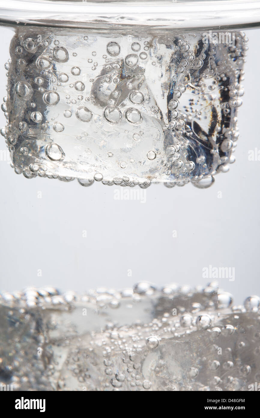Ice cube hi-res stock photography and images - Alamy