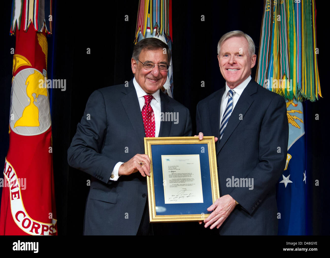 SECDEF presents SECNAV with a letter of appreciation Stock Photo - Alamy