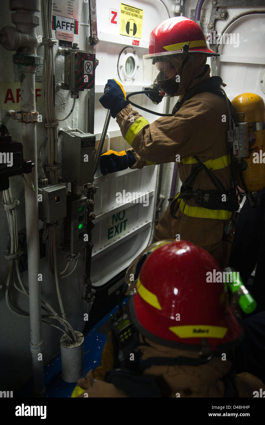 Sailors fight on ship hi-res stock photography and images - Alamy