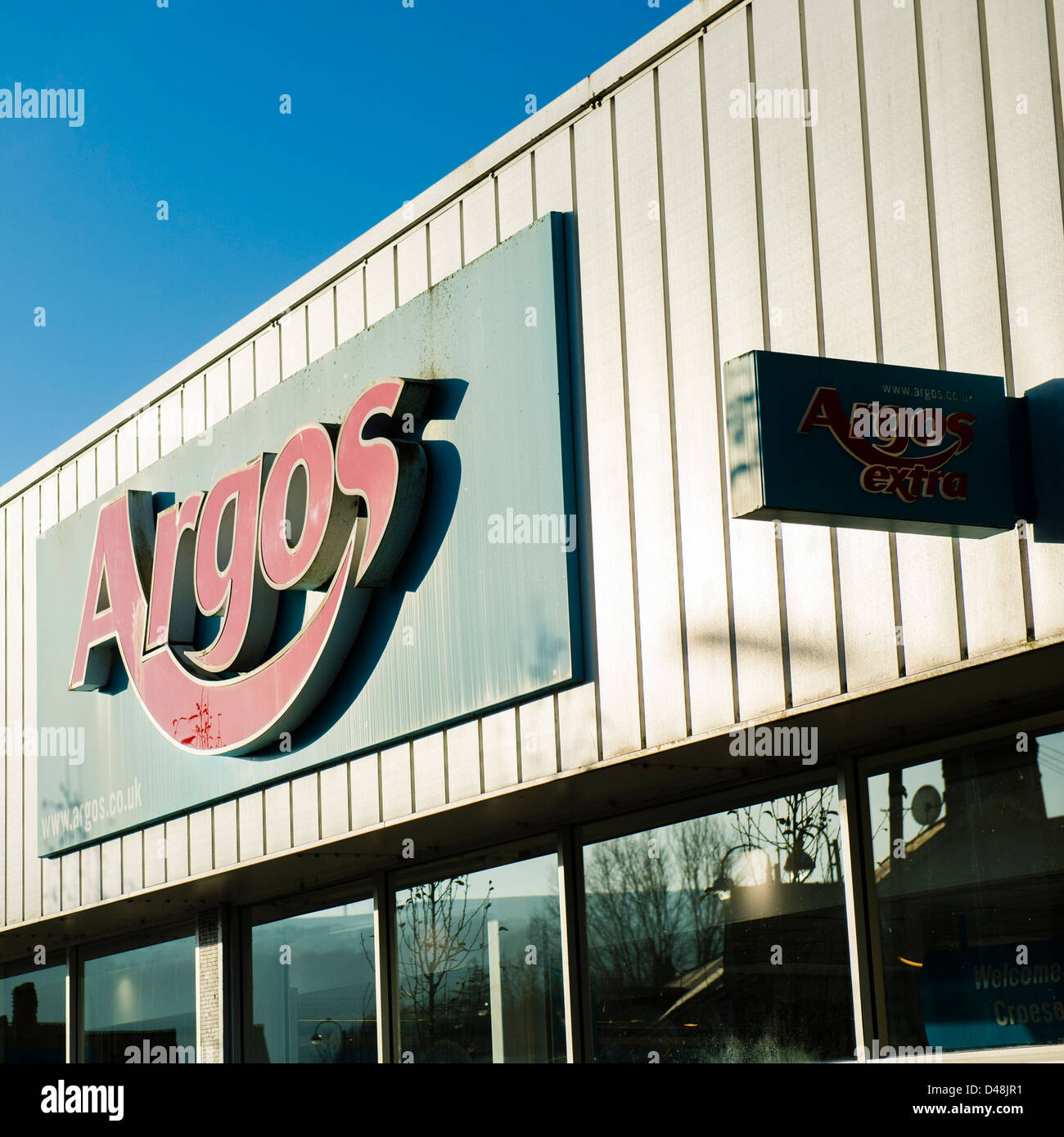Argos logo hi-res stock photography and images - Alamy