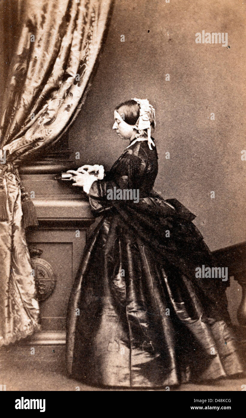 Queen Victoria, 1861, by John Jabez Mayall Stock Photo - Alamy