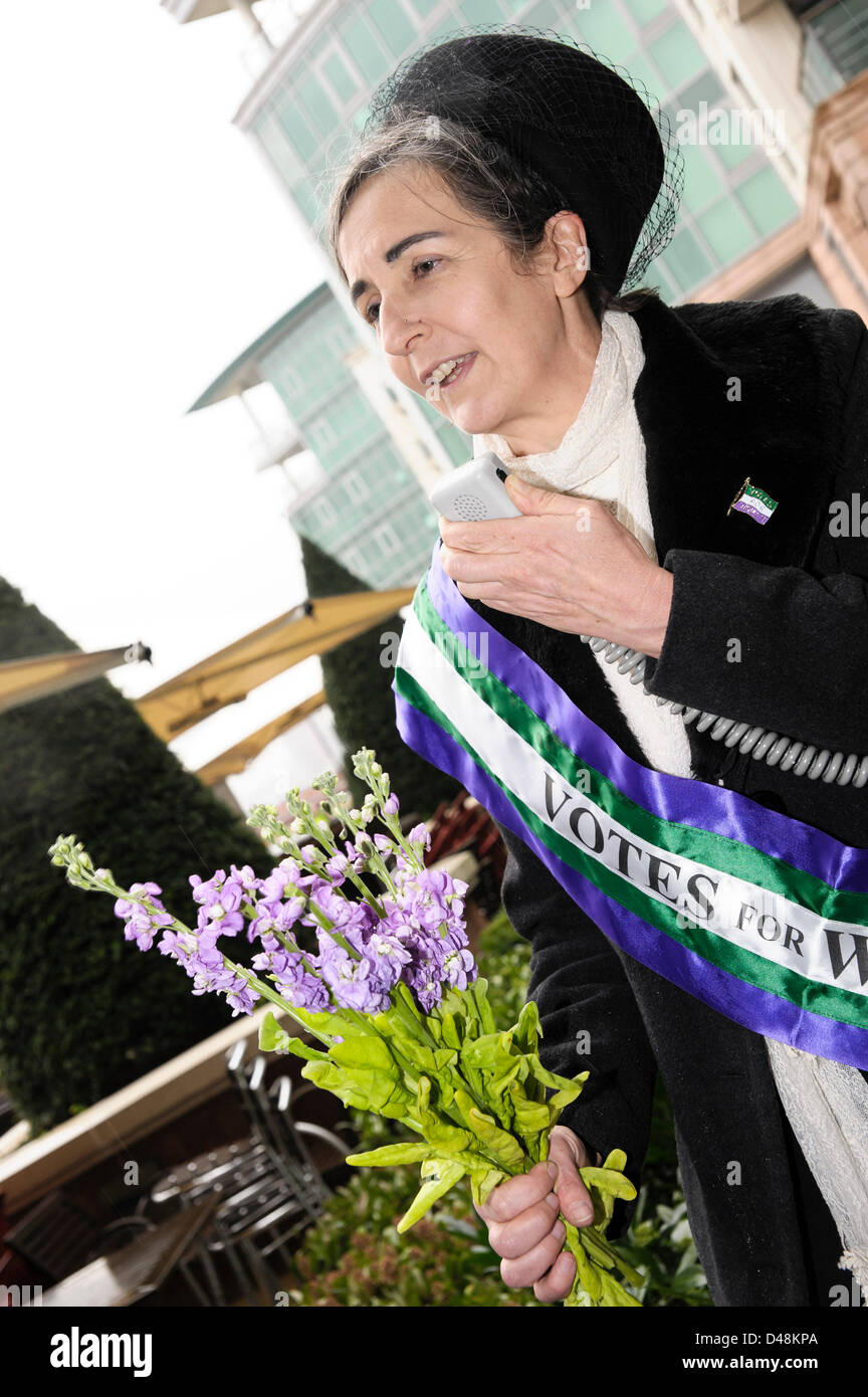Dr Helen Pankhurst and daughter Laura lead a walk of Olympic ...