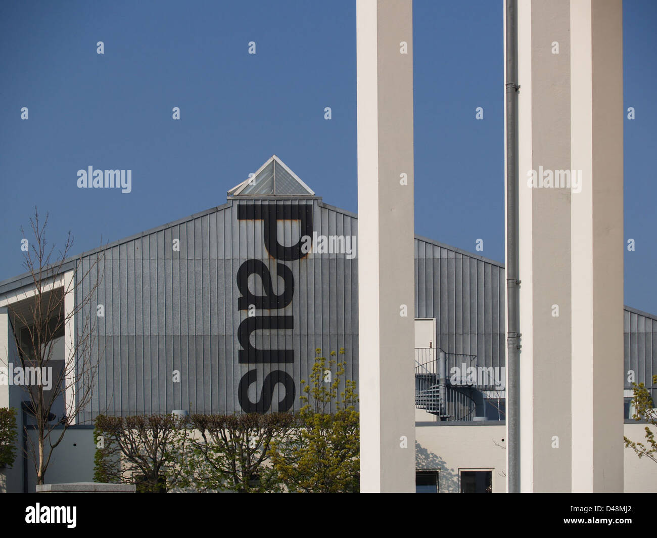 Paustian hi-res stock photography and images - Alamy