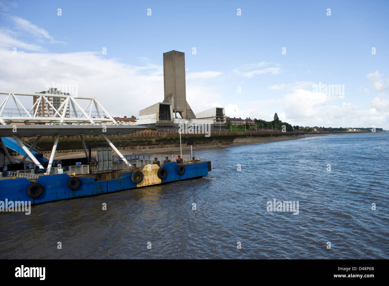 Seacombe ferry terminal hi-res stock photography and images - Alamy