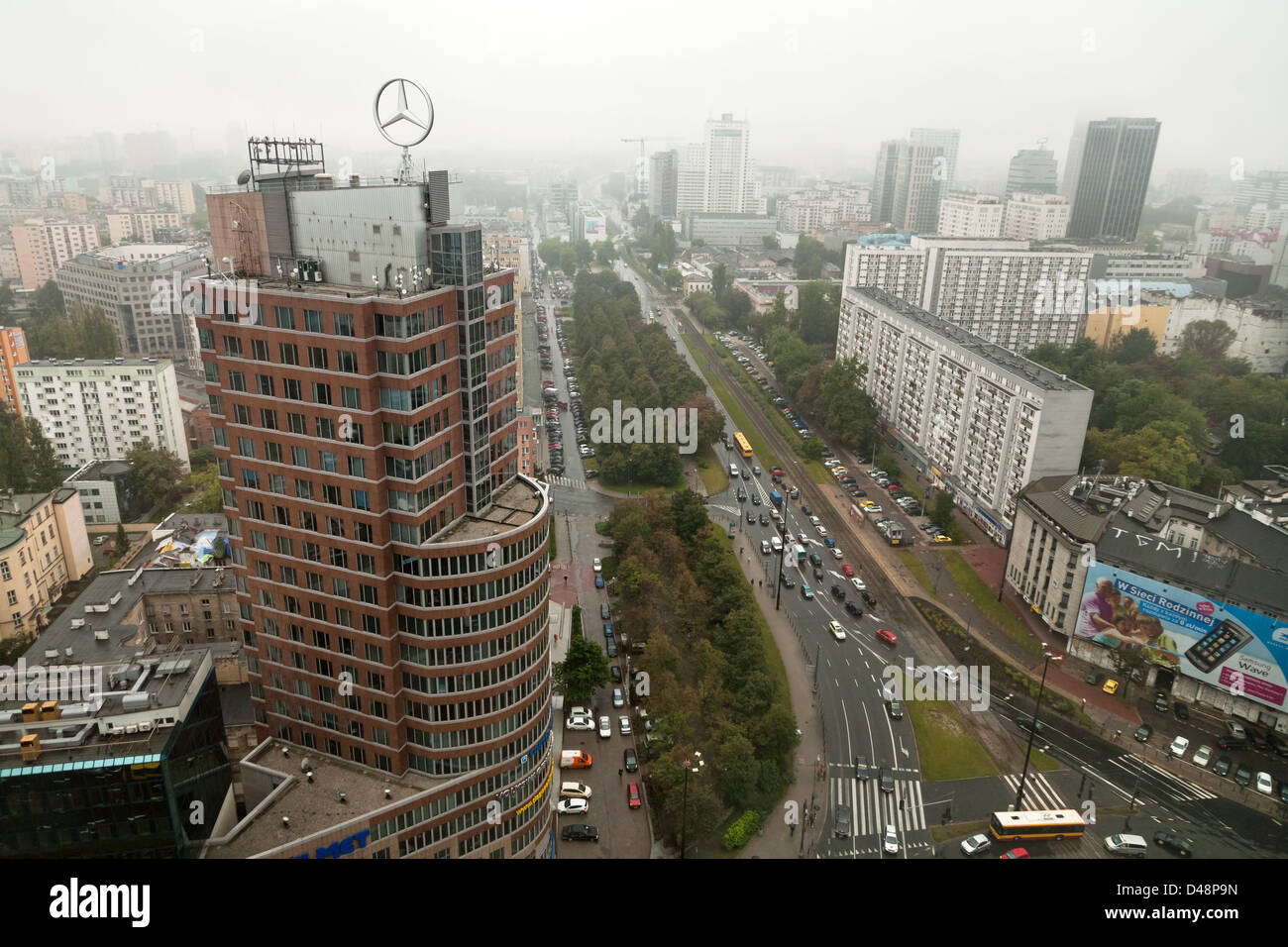 Mercedes high rise hi-res stock photography and images - Alamy