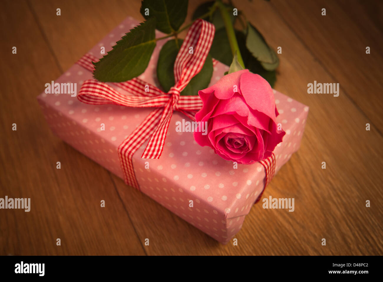 Vignette rose hi-res stock photography and images - Alamy