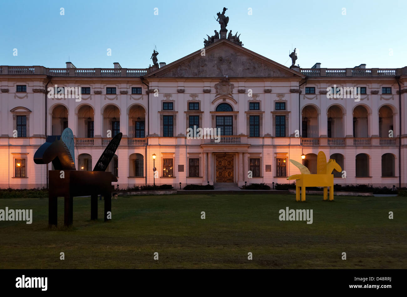 Polish national library hi-res stock photography and images - Alamy