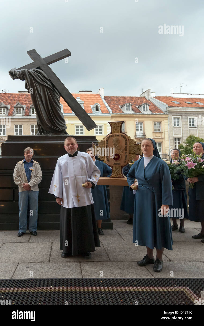 Veneration of the cross hi-res stock photography and images - Alamy