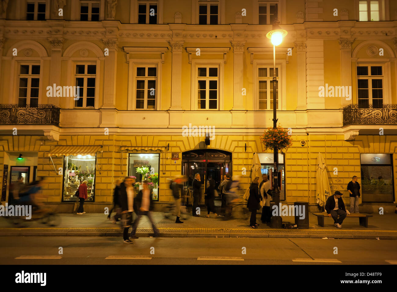 Warszawa nowy swiat hi-res stock photography and images - Alamy