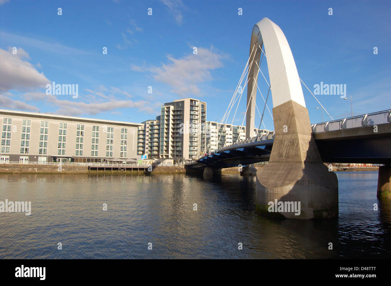 Clyde Arc bridge in Glasgow, Scotland Stock Photo - Alamy