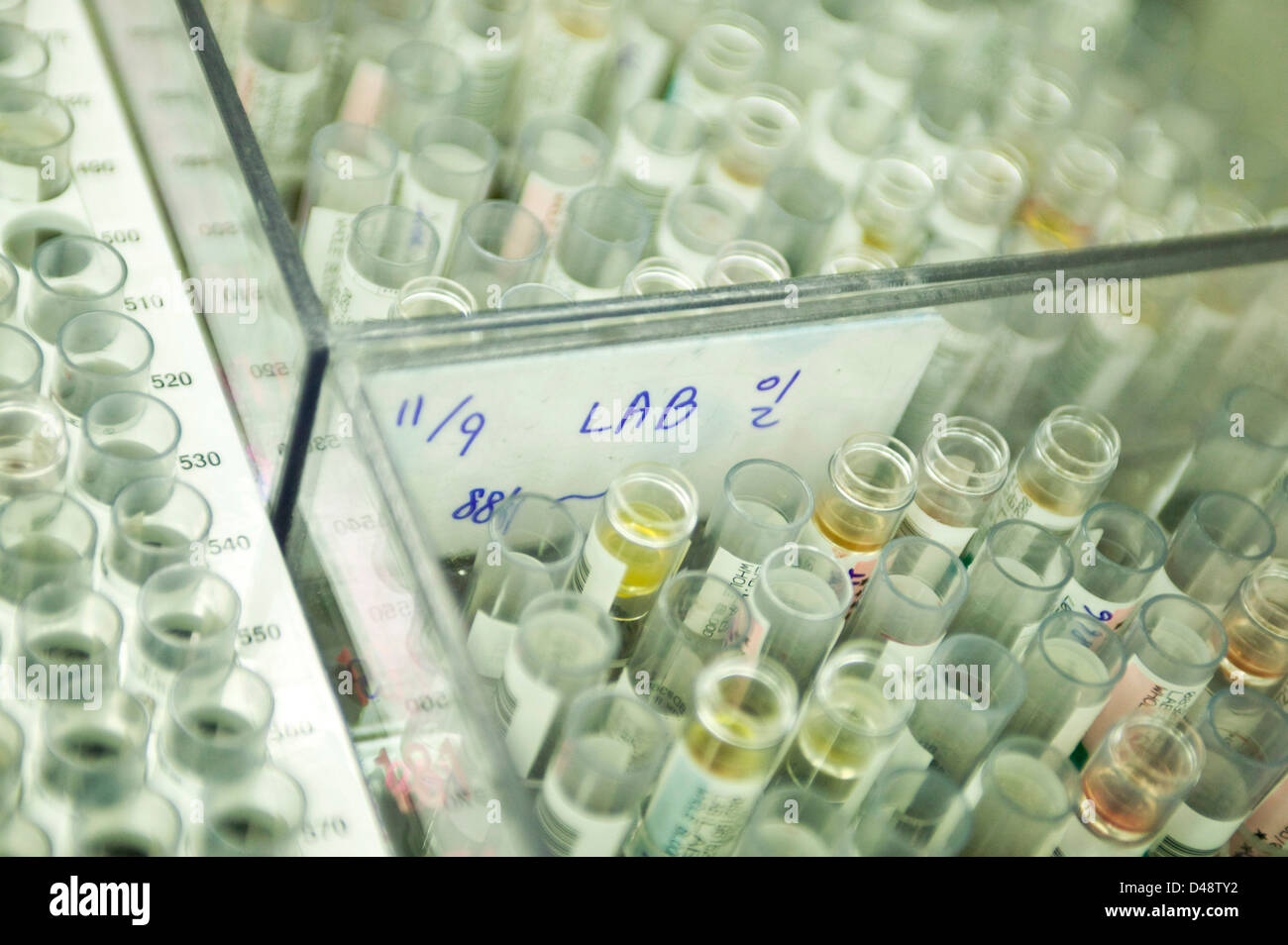 Test tubes blood samples medical hi-res stock photography and images ...