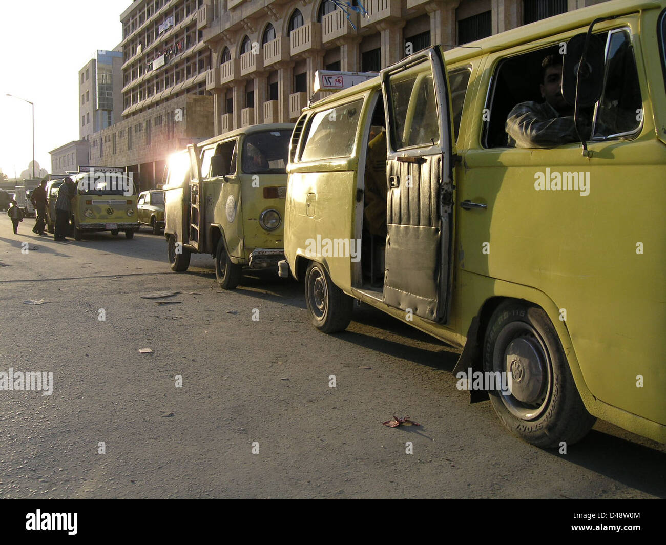 aleppo, vw minibus, syria, easter 2004 Stock Photo - Alamy