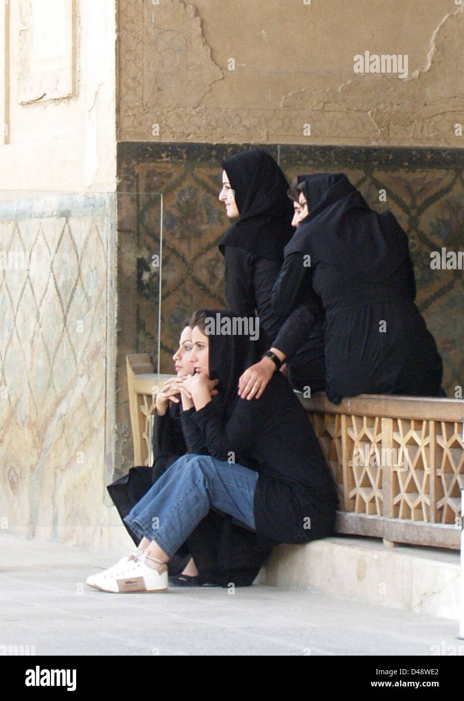 Chehel Sutun, a Persian palace in Isfahan, Iran, dates back to the ...