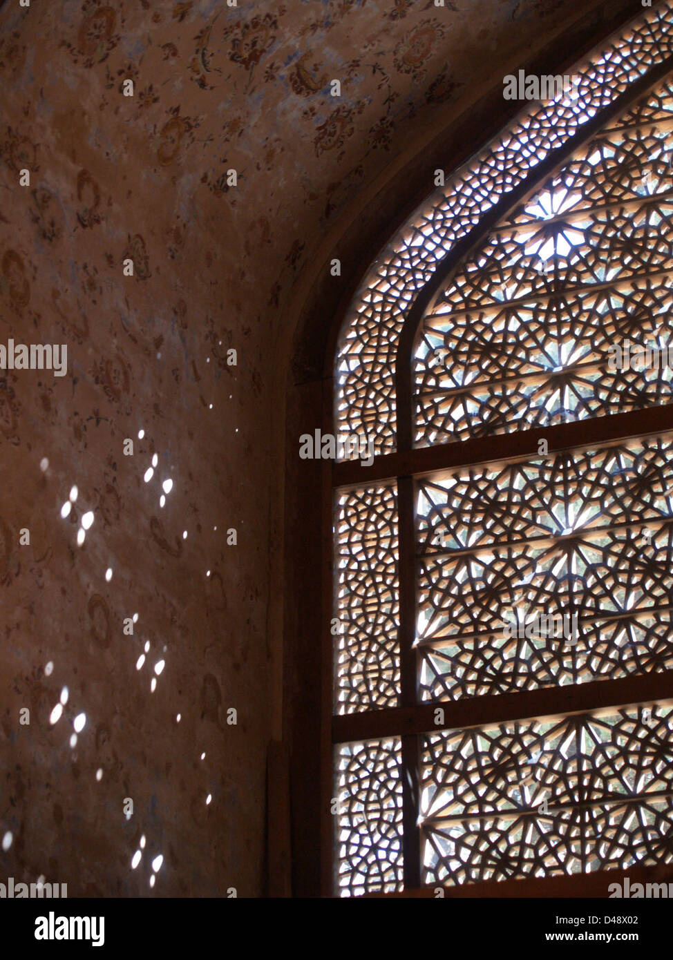 Islam lattice hi-res stock photography and images - Alamy