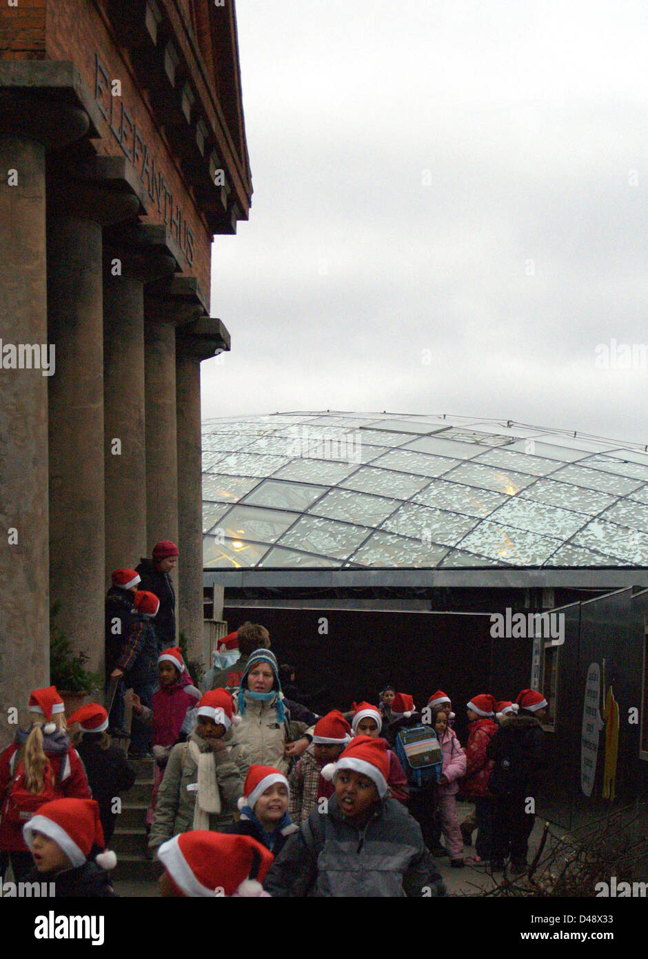 The Elephant House at Copenhagen Zoo, designed by Norman Foster in ...
