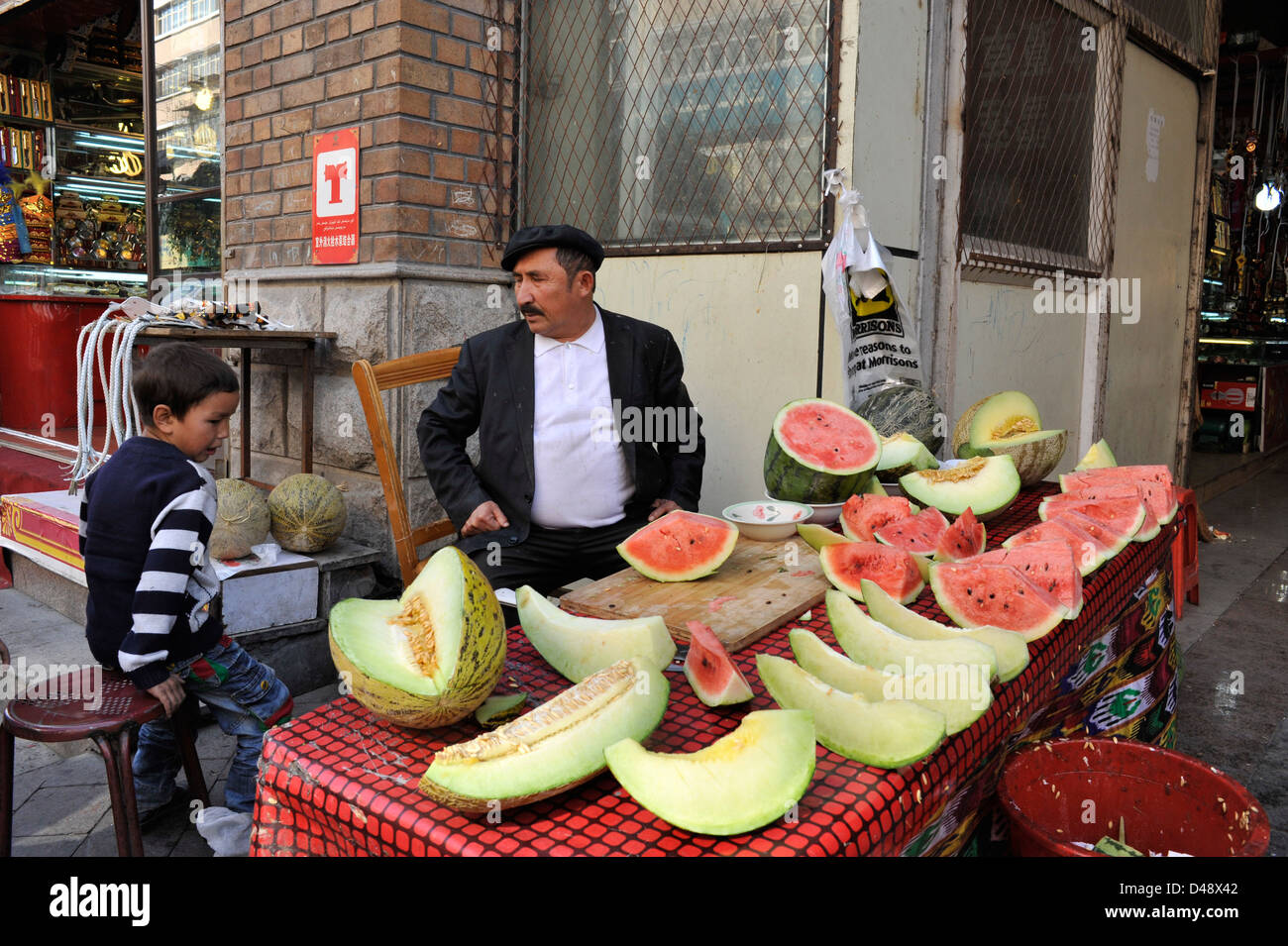 melon vendor in the streets Stock Photo - Alamy
