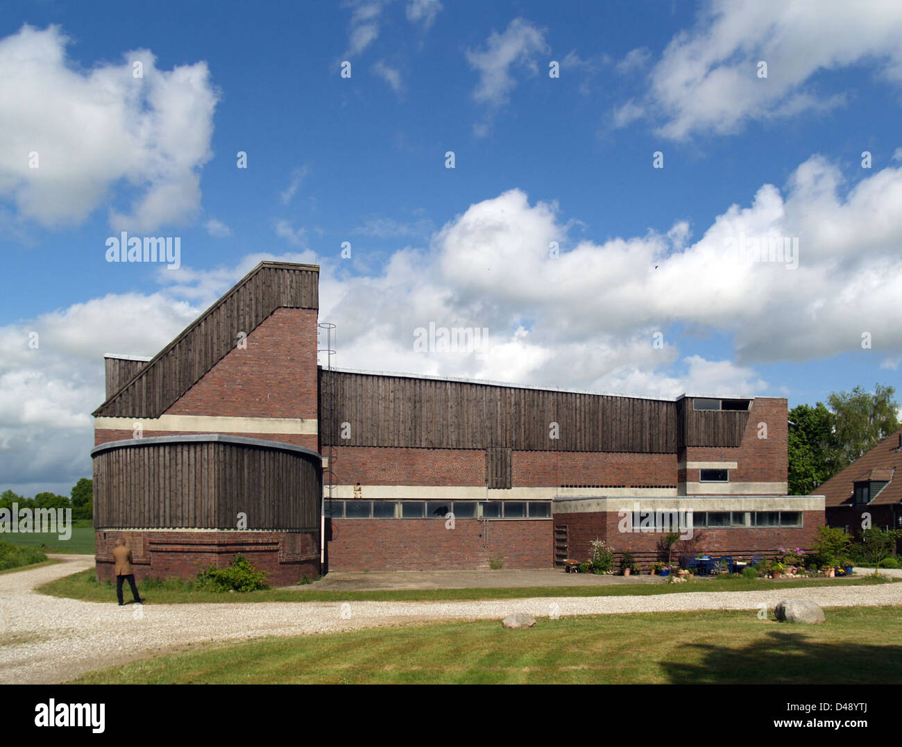 Gut Garkau, designed by Hugo Haring in Germany between 1923 and 1926 ...