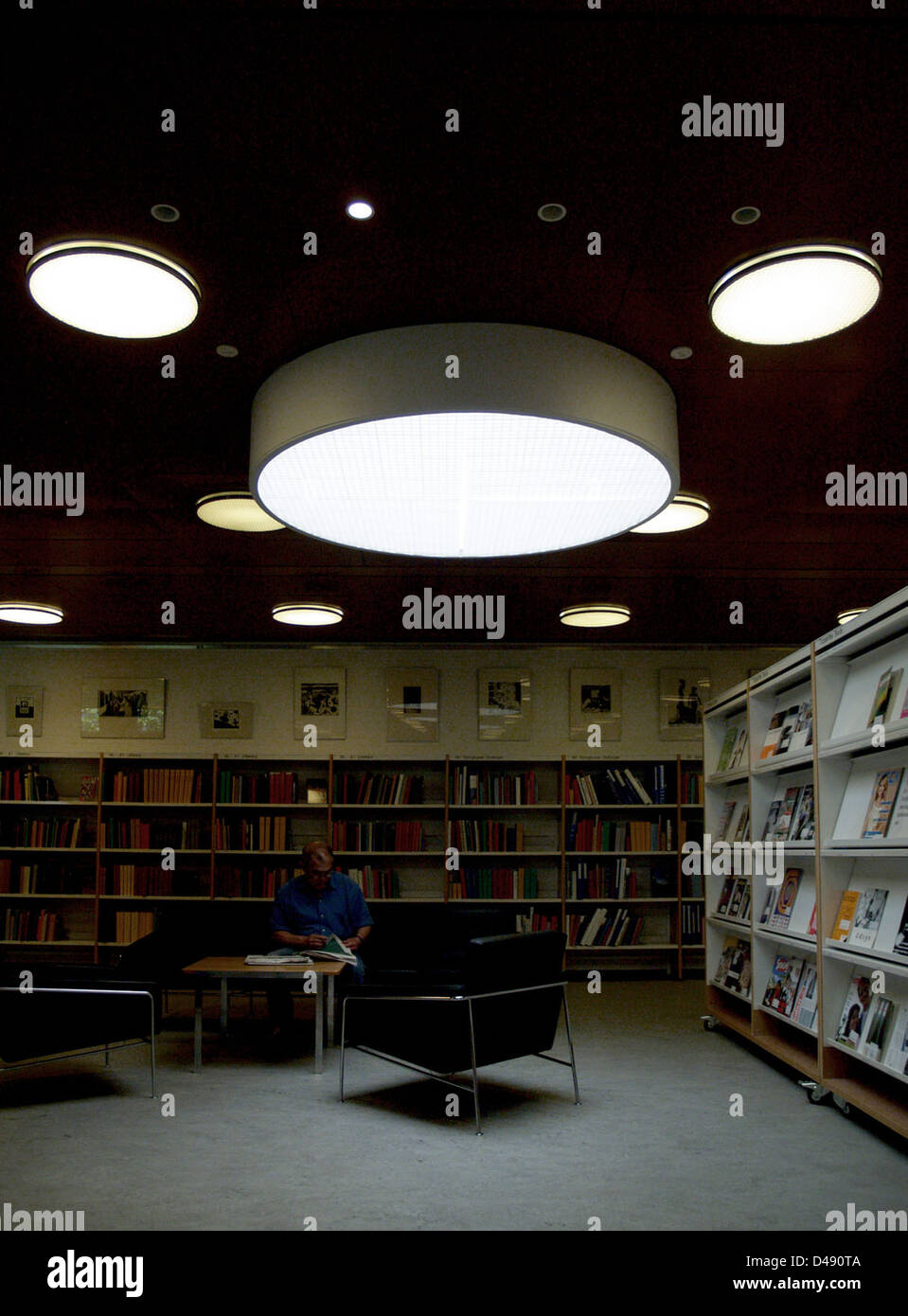 The Rødovre Library in Copenhagen, designed by Arne Jacobsen between ...