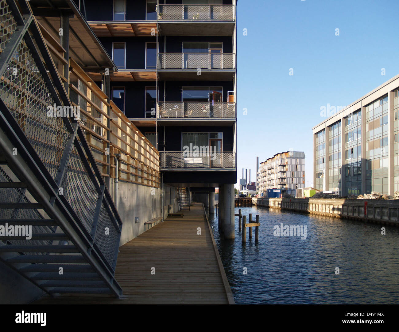 Public housing complex hi-res stock photography and images - Alamy