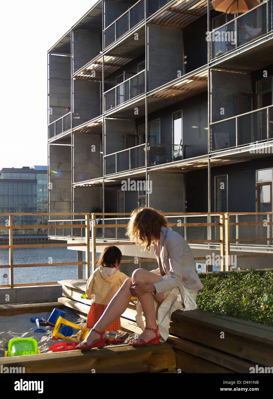 The Teglv rkshavnen housing project, designed by Tegnestuen Vandkunsten, combines modernism with ...