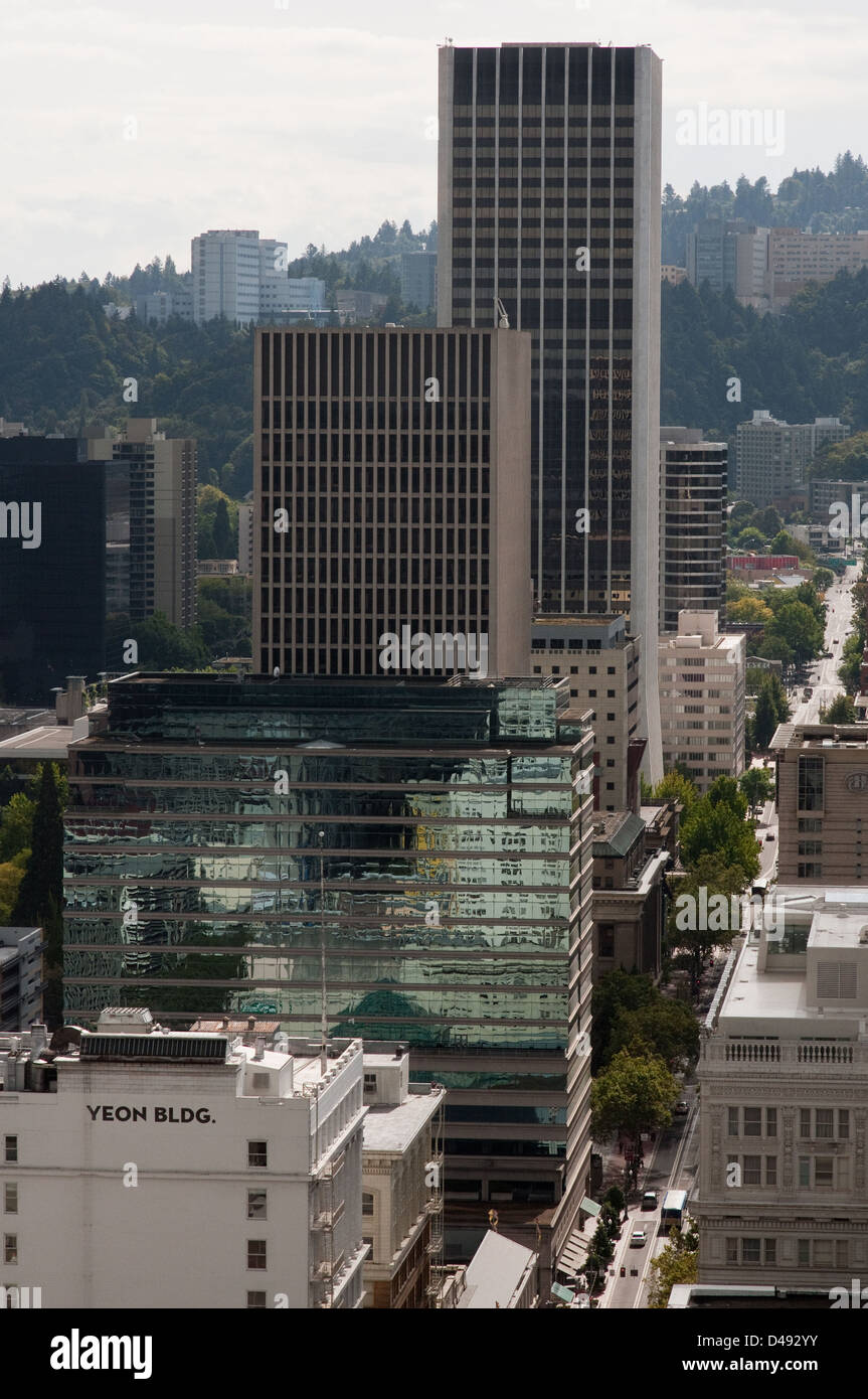 Portland, USA, skyscrapers in Downtown Stock Photo - Alamy