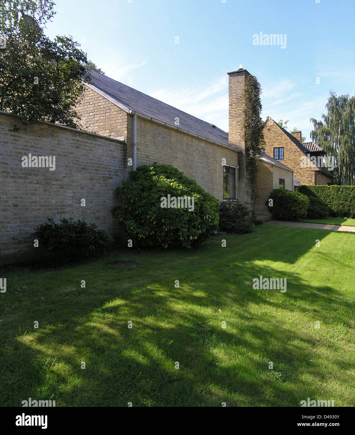 Arne Jacobsen's design for Steinthal's House in Charlottenlund ...