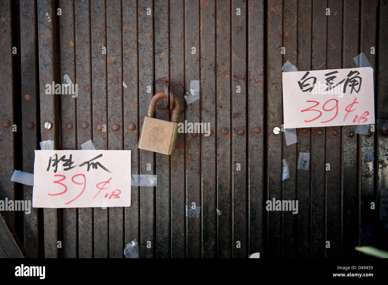 San Francisco, United States, China's price tag in a shop in China Town ...