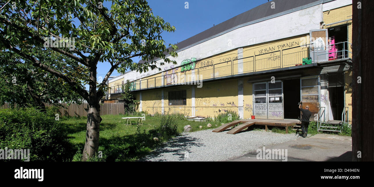 The Sundholm Laundry in Copenhagen, designed by Hans Christian Hansen ...