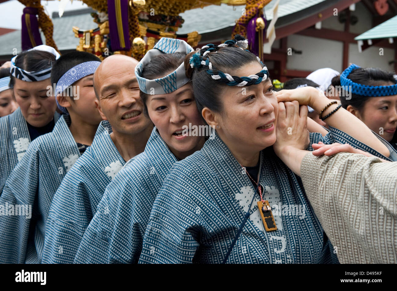 Mikoshi festivals hi-res stock photography and images - Alamy
