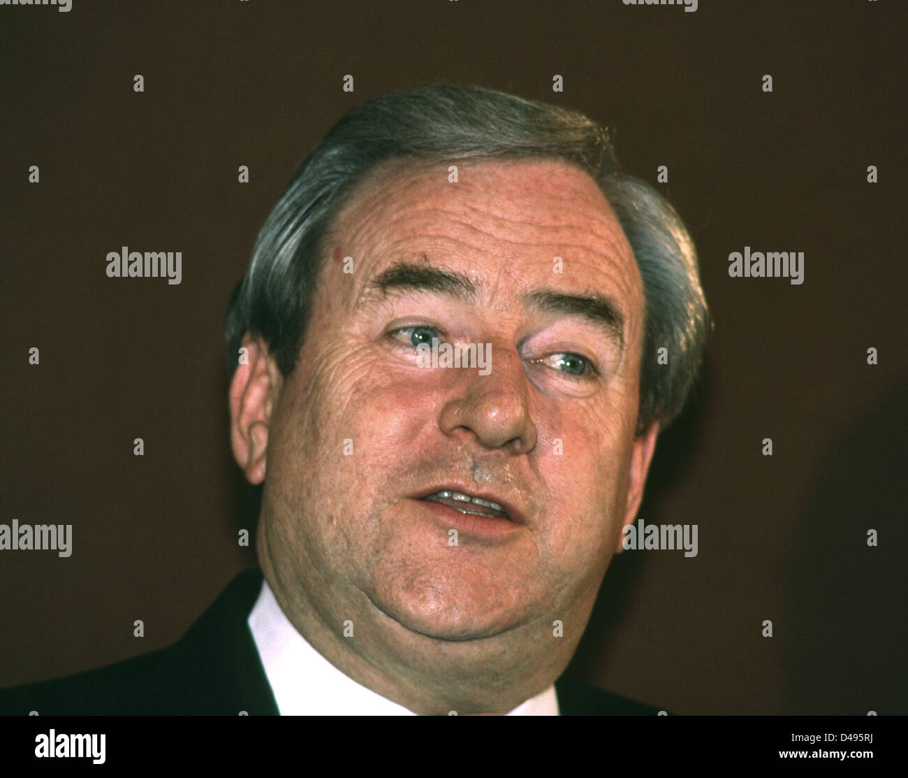 Jerry falwell 1980s hi-res stock photography and images - Alamy