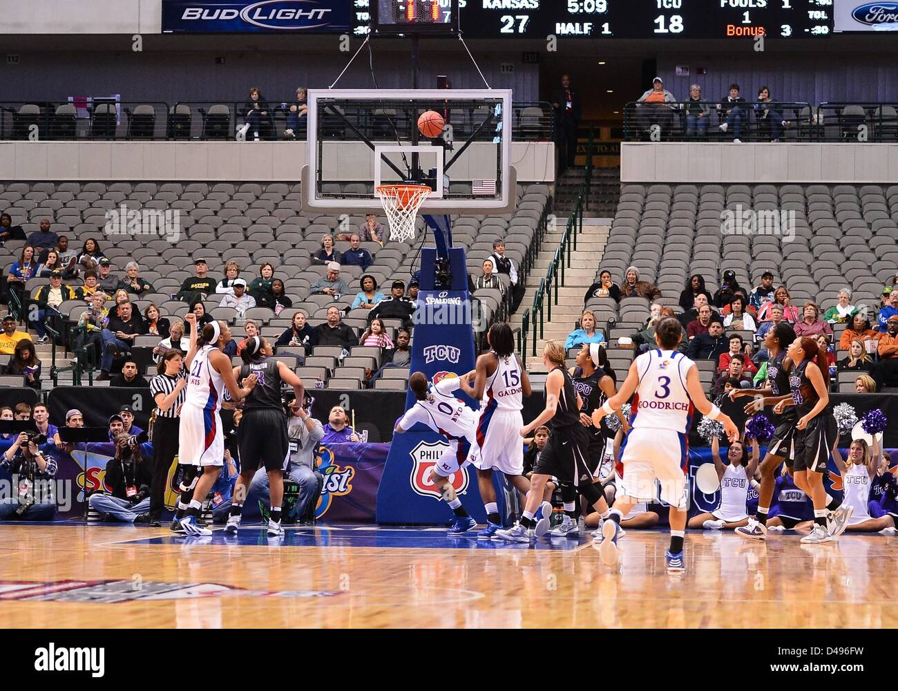 Asia boyd hi-res stock photography and images - Alamy