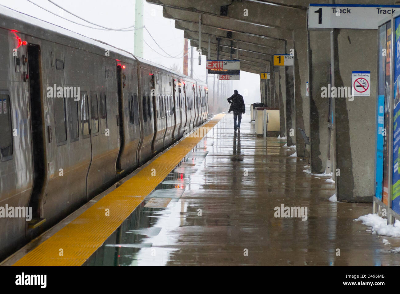 Merrick, New York, USA. 8th March 2013. Though the Long Island Rail ...