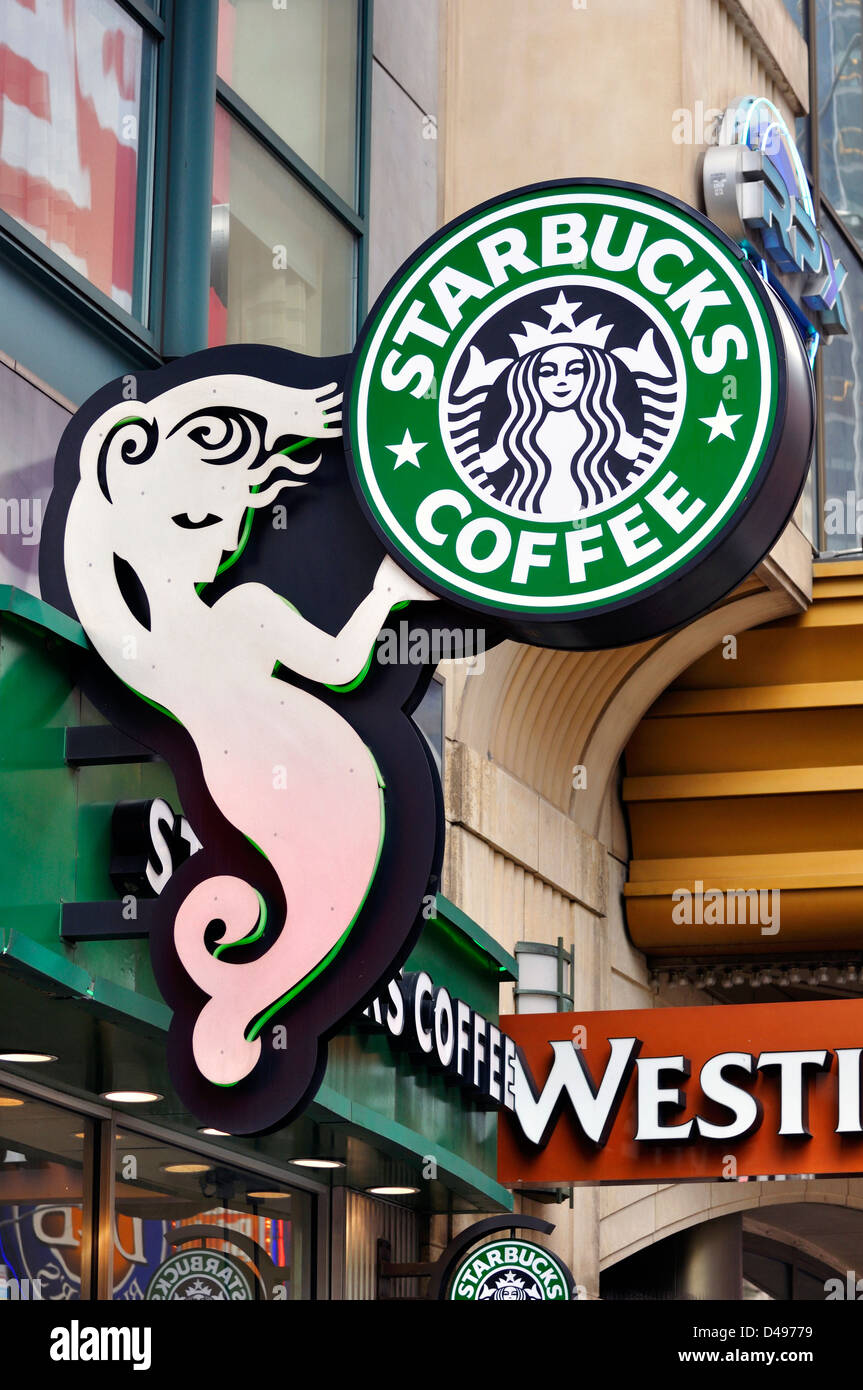 Starbucks New Logo High Resolution Stock Photography and Images - Alamy